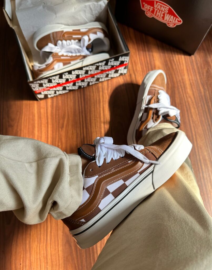 Tênis Vans Knu Xadrez Marrom Feminino Premium - Tenis Atacado - 30 Shoes