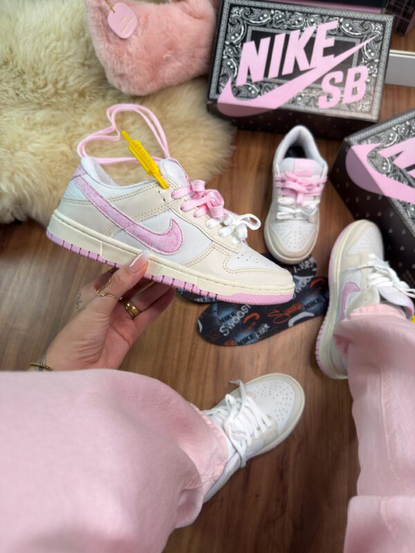 Nike SB Dunk Low Paisley Flowers - Arte nos Pés!